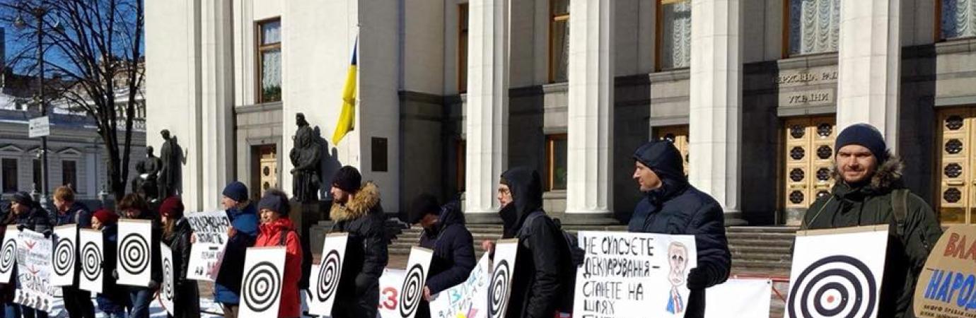 Ukrainian Civil Society Unites to Counter Mounting Threats | Freedom House